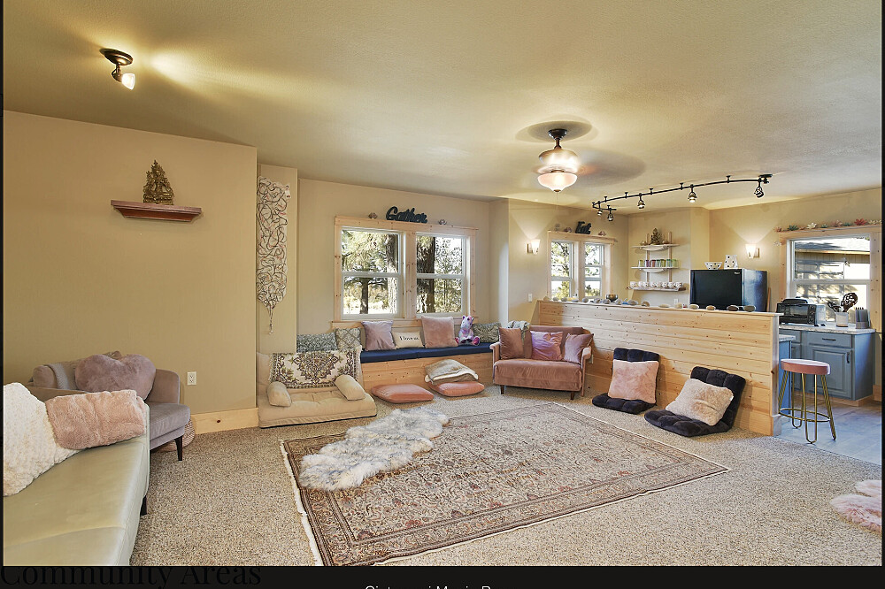 Anna House Retreat in Mount Shasta, California, United States - Reviews ...
