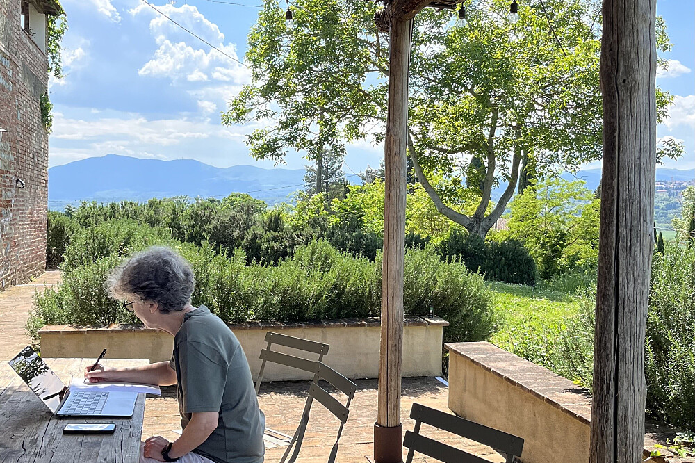 7 Day Creative Writing Retreat in Italy • BookRetreats.com