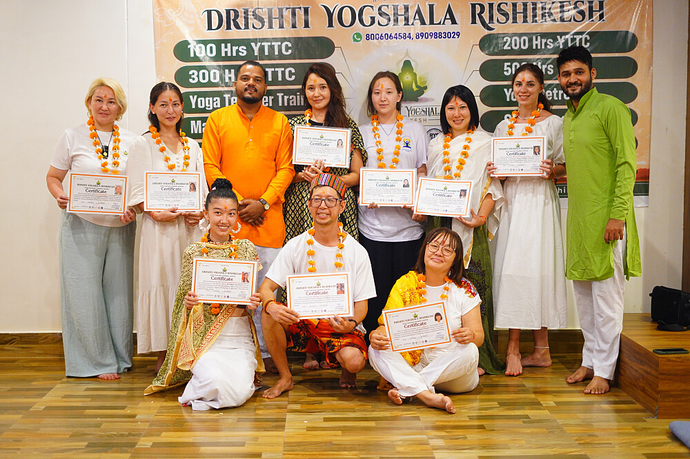25 Day 200 Hour Multi-Style YTT in Rishikesh, India • BookRetreats.com