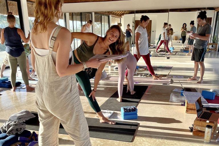 200-Hour Yoga Teacher Training | BookRetreats