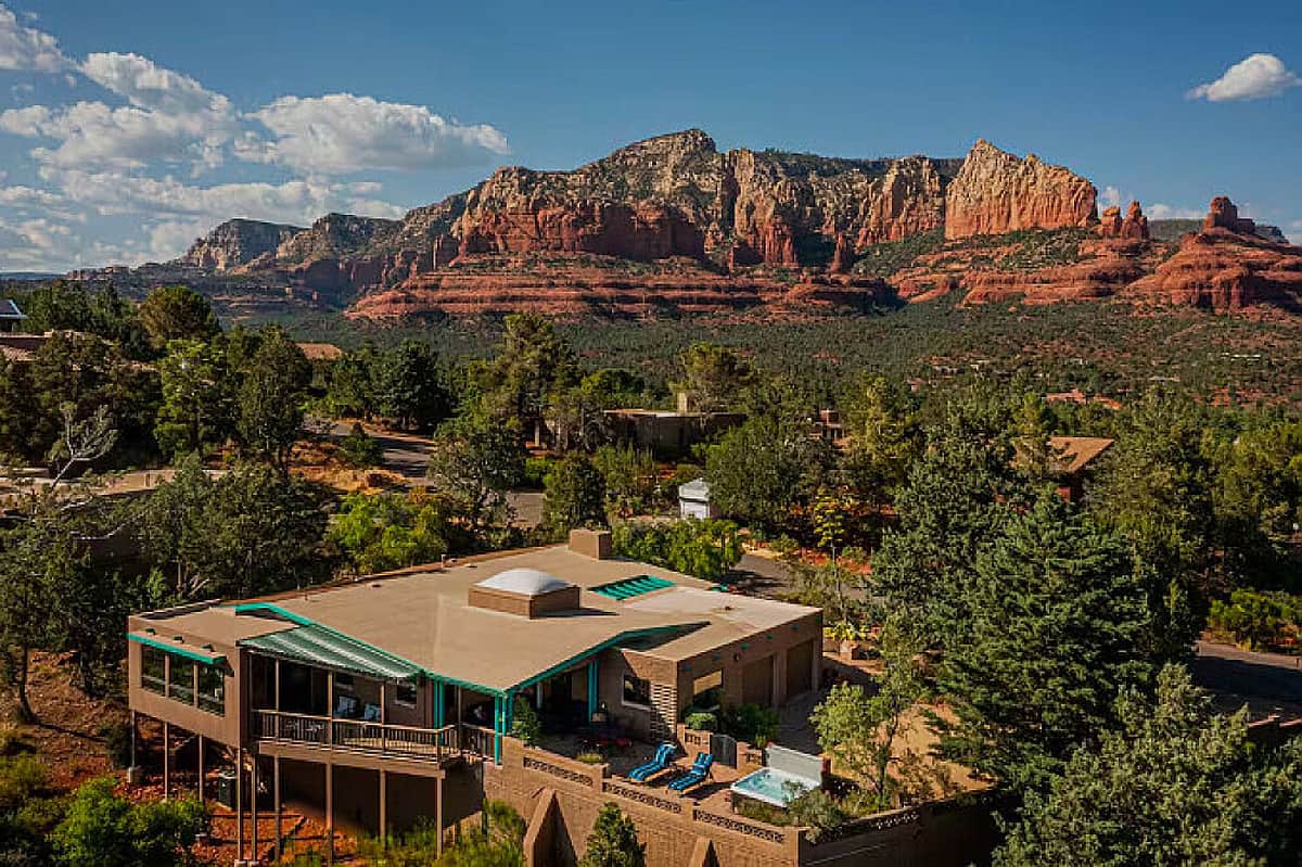 THE 10 BEST Wellness Retreats in Sedona for 2025 • BookRetreats.com