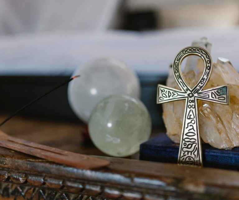 Kemetic Spirituality: What Is It and Its Benefits - BookRetreats.com